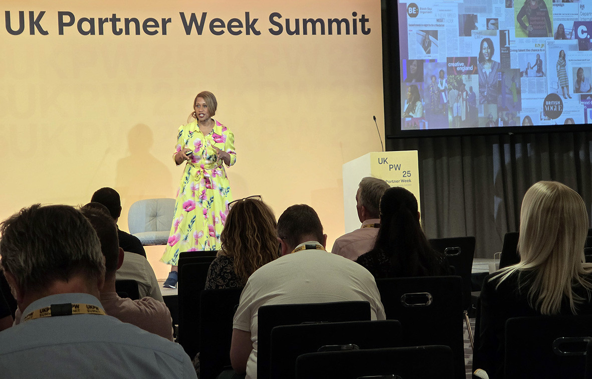 UK Partner Week Summit in London - VeloxServ